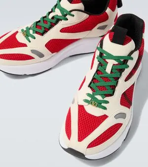 Valentino Garavani Vlogo Mesh Lace-up Sneakers - Red
