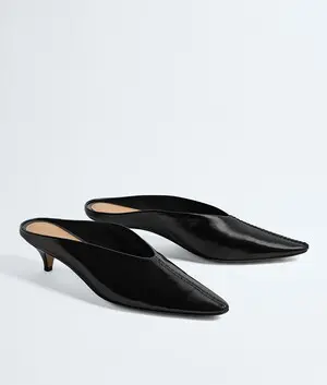 Bottega Veneta Vesta Mule Pump - Black