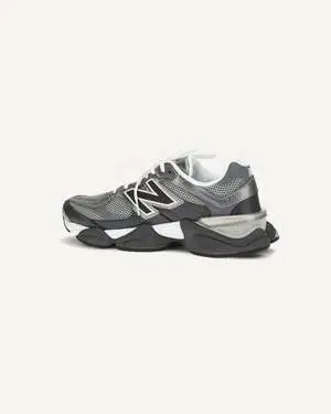 NEW BALANCE Abzorb Pod 9060 Sneakers - Grey
