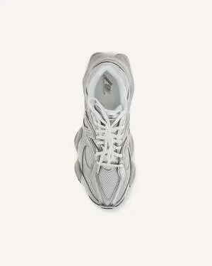 NEW BALANCE 9060 Sneakers