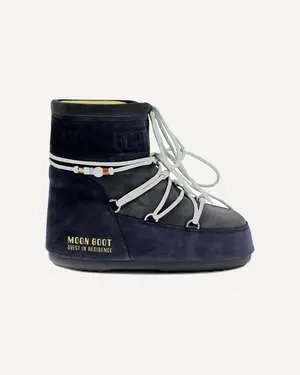 Moon Boot X Guest In Residence Icon Low Suede Boots With Embellished Laces - Blue