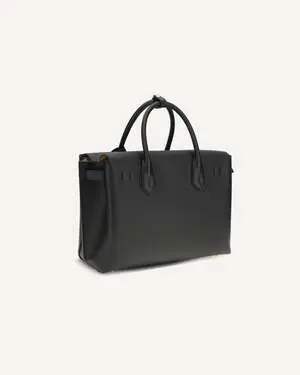 Mcm Milla Handbag In Grained Leather - Black