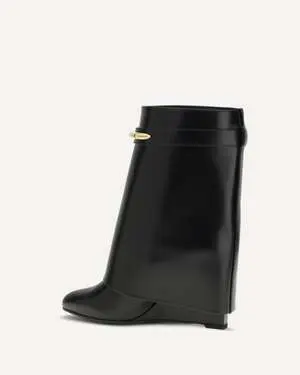 Givenchy Leather Shark Ankle Boots - Black