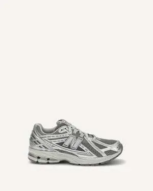 NEW BALANCE 1906r Sneakers - Silver