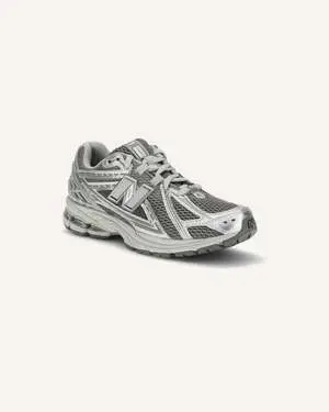 NEW BALANCE 1906r Sneakers - Silver