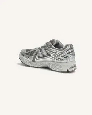 NEW BALANCE 1906r Sneakers - Silver