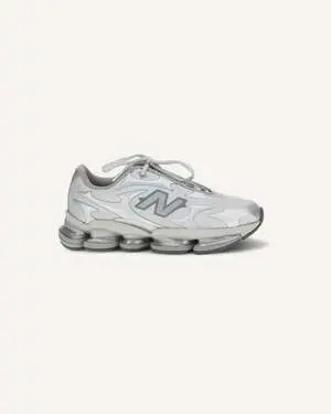 NEW BALANCE Abzorb 2000 Sneakers - Silver