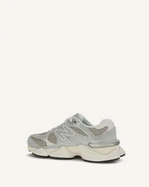 NEW BALANCE 9060 Sneakers - Grey