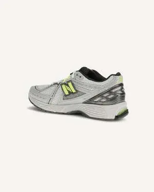 NEW BALANCE 1906r Sneakers