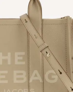 Marc Jacobs The Medium Tote Handbag - Beige