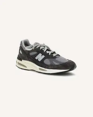 NEW BALANCE 991v2 Lace-up Sneakers - Multicolour