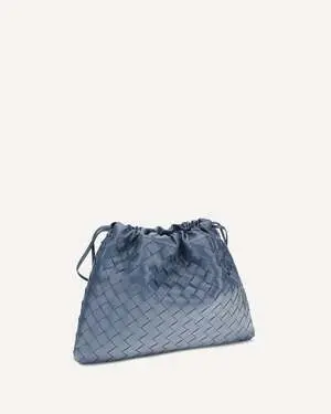 Bottega Veneta Medium Pouch Bag In Intrecciato Leather - Blue