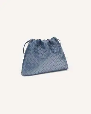 Bottega Veneta Medium Pouch Bag In Intrecciato Leather - Blue