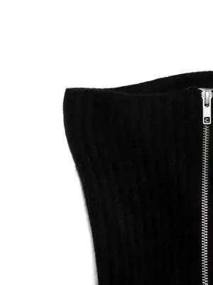 MAISON MARGIELA Ribbed-knit Zip-up Scarf