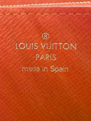 LOUIS VUITTON 2018 Epi Zippy Wallet Long Wallets