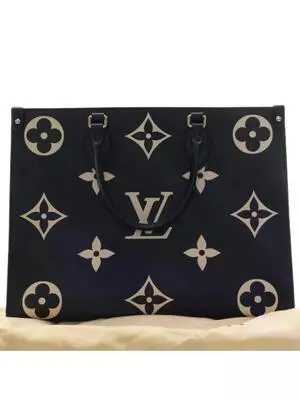 LOUIS VUITTON Monogram Empreinte Giant Onthego Mm Satchel - Black