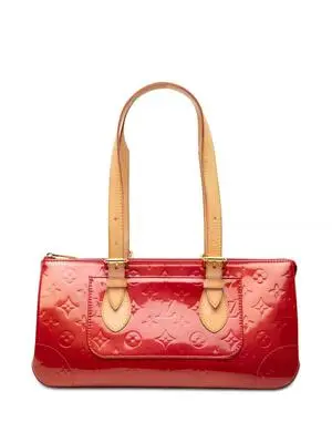 LOUIS VUITTON Monogram Vernis Rosewood Avenue Shoulder Bag - Red