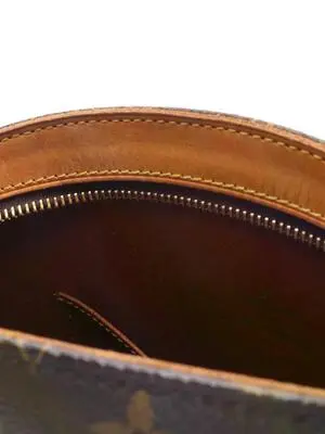 LOUIS VUITTON Monogram Shoulder Bag