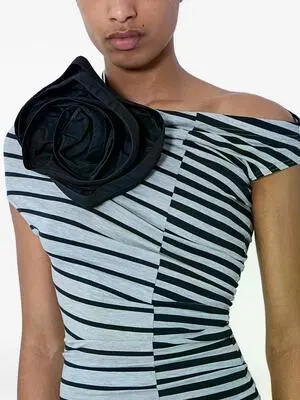 Vaquera Floral Appliqué Off-shoulder Top