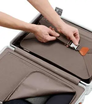 CARL FRIEDRIK The Carry-on Suitcase