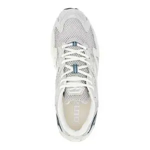 Mizuno Wave Rider 10 Sneakers