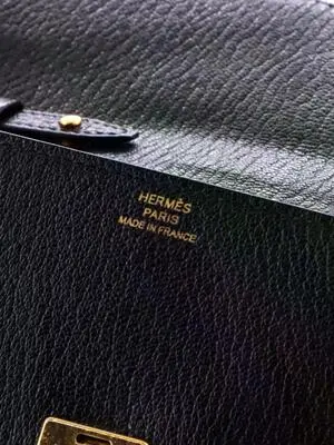 Hermès Clic Wallet On Strap Bag