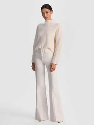 Alice + Olivia Nance Cashmere Ribbed Turtleneck Sweater - Ecru