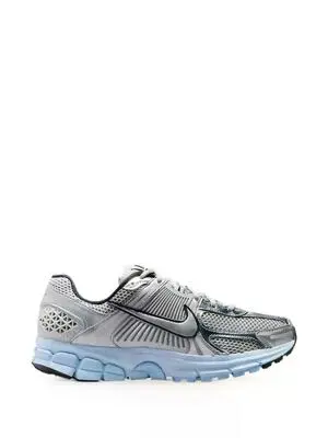 Nike Zoom Vomero 5 Sneakers