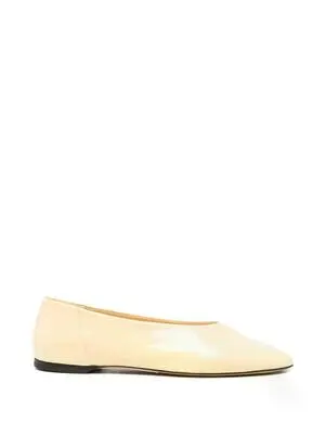 TOTEME Patent-finish Almond-toe Ballet Flats - Yellow