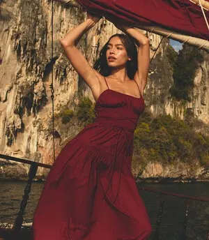DÔEN Safia Dress In Organic Cotton Poplin - Deep Ruby