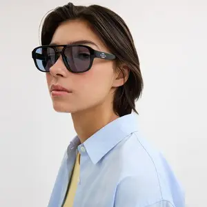 COACH OUTLET Pilot Sunglasses
