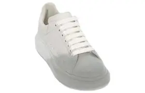 Alexander McQueen Oversized Two-tone Sneakers - White/grey