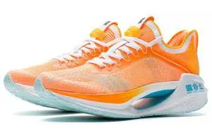 LI-NING Essential Sneakers