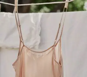 DÔEN Short Scoop Neck Slip - Conch