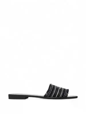 Karl Lagerfeld Skoot Iii Border Flat Sandals - Black