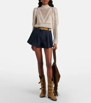 FRAME Pleated Denim Shorts