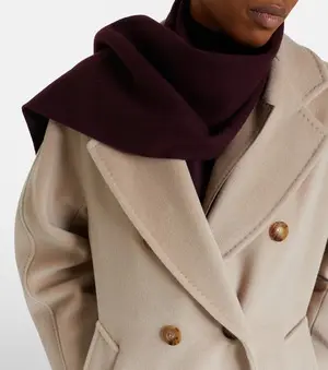 Max Mara Logo Wool Scarf