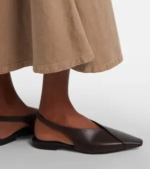 Brunello Cucinelli Leather Slingback Flats - Brown