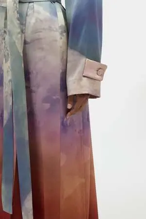 Gabriela Hearst Lyra Trench Coat In Printed Satin Silk Twill - Mountain