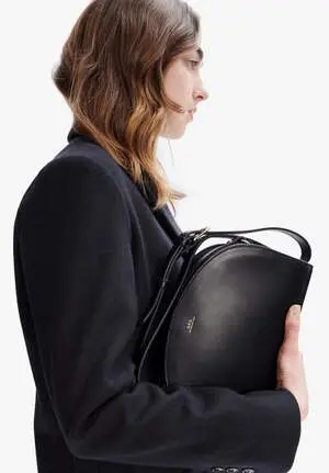 A.p.c. Demi-lune Bag - Hazelnut