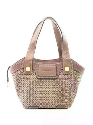 Loewe Anagram Shoulder Bag - Neutrals