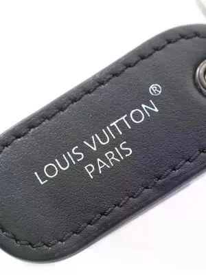 LOUIS VUITTON 2023 Signature Chain Key Case