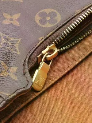 LOUIS VUITTON Monogram Beaubourg Crossbody Bag