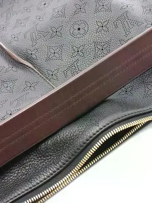 LOUIS VUITTON Selene Leather Tote Bag - Black