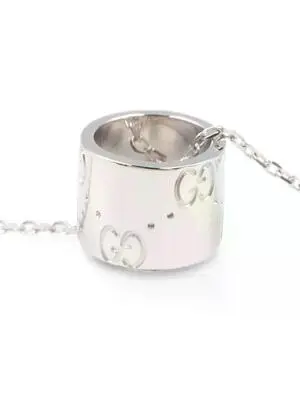 Gucci 18k White Gold Gg Logo Engraved Pendant Necklace