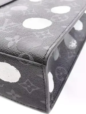 LOUIS VUITTON Yayoi Kusama Sac Plat Monogram Eclipse