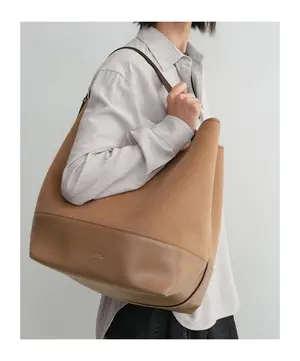 TOTEME Belted Doublé Tote Bag