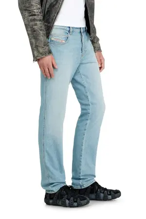 DIESEL® 1993 D-vyl Slim-fit Jeans - Light Blue