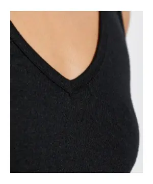 RAG  BONE Rag & Bone Sleeveless V-neck Top