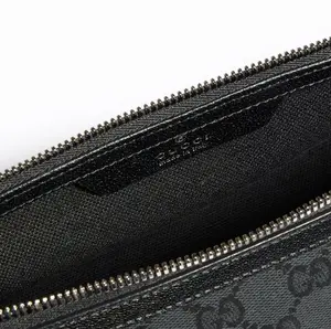 Gucci Essence Classic Small Toiletry Case - Black